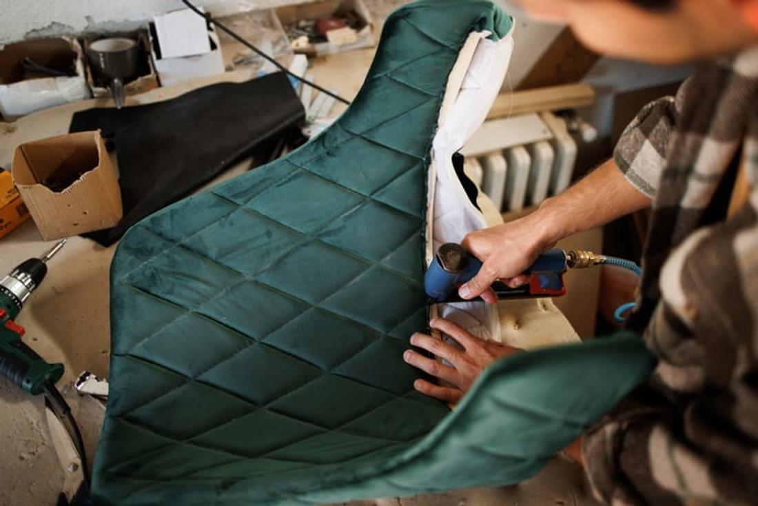 How Much Does It Cost To Reupholster A Couch? [2025]