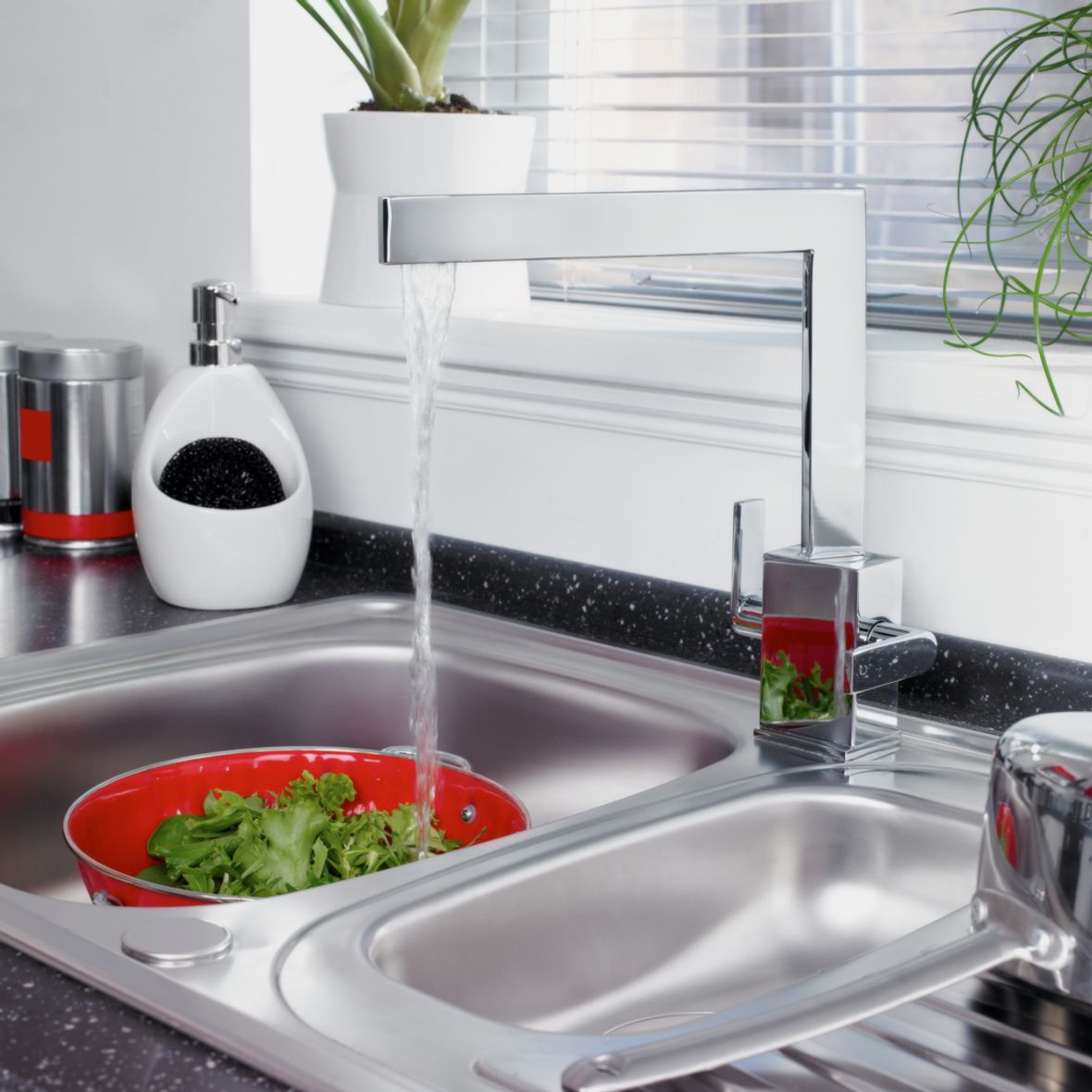 New options in kitchen taps