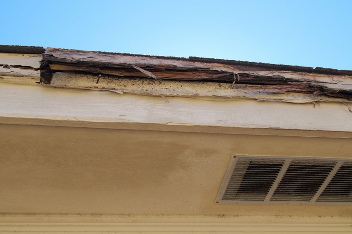 How to build a cyclone proof house