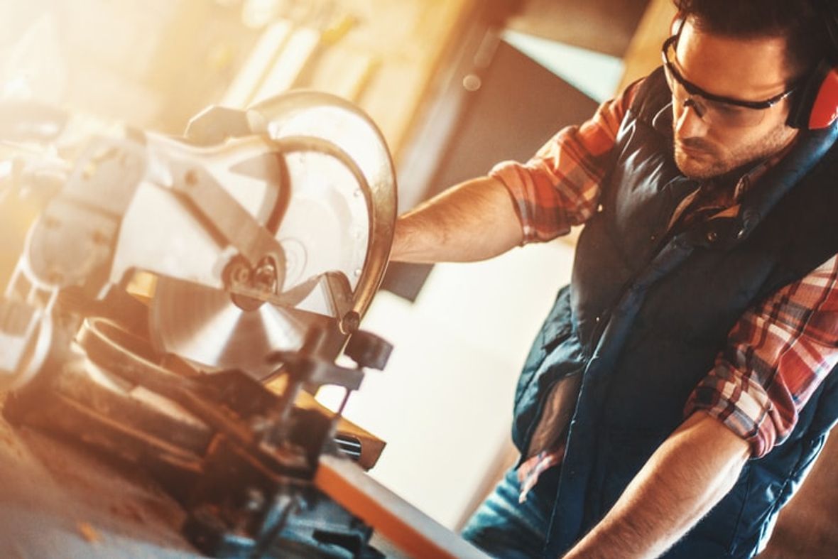 Learn a trade in a day - What tradie skills can you learn yourself?